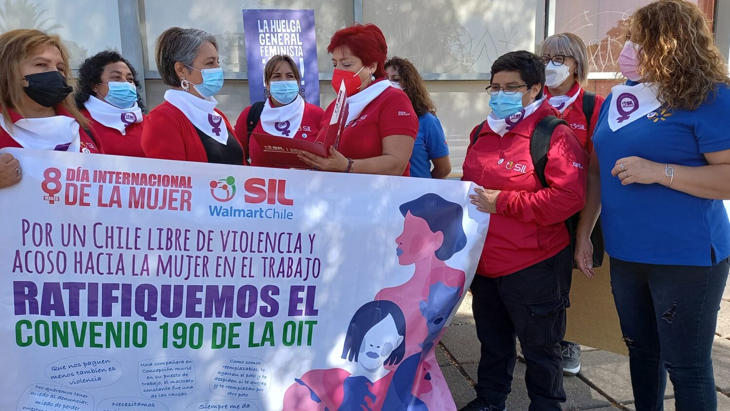 Sindicato de Walmart entrega carta a futura Ministra del Trabajo para ratificación de convenio ...