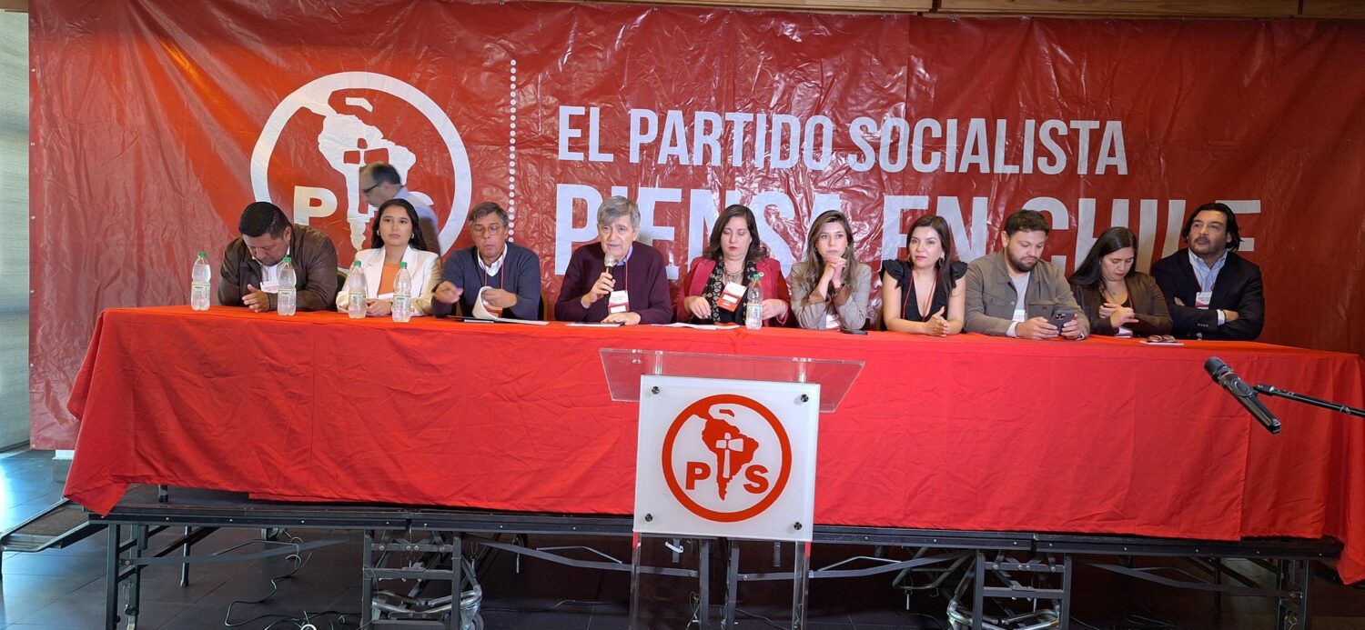 El PS contra su propia historia: la traición y los egos como mecanismos ...